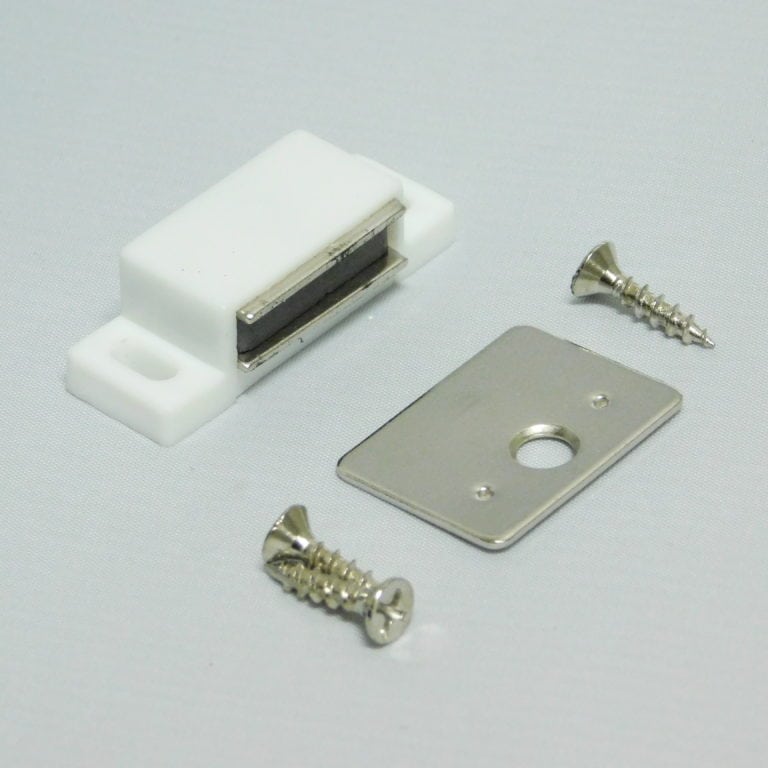Shutter Magnet & Catch Plate (Set) | Shutter Repair Parts | BlindParts.com